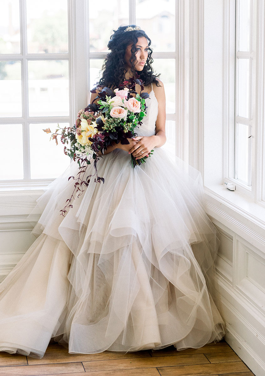 WE MADE THE COVER! EXQUISITE WEDDING MAGAZINE - Carrie Mcguire Photography